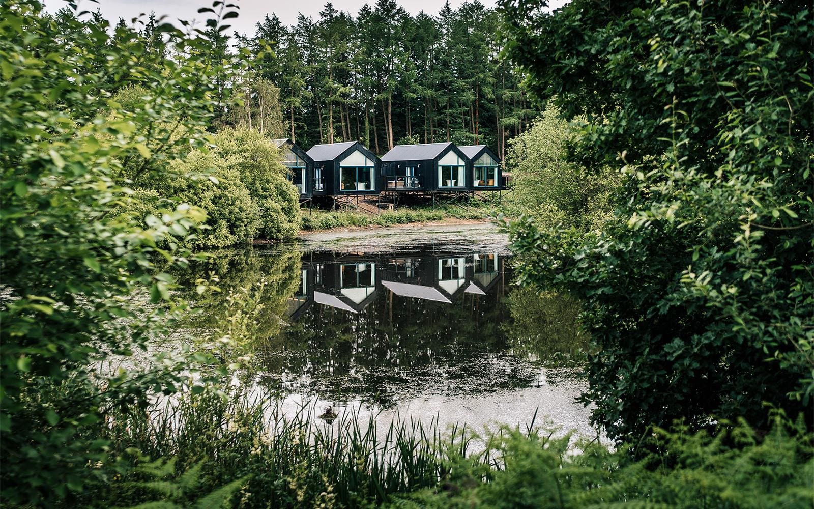 Breathtaking hotels in England's Peak District – Luxury London