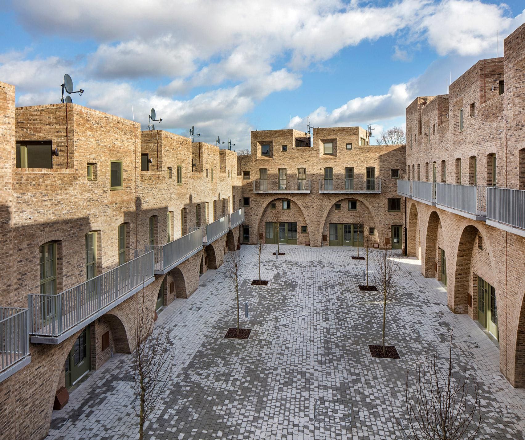 Postmodernism: the antidote to London's apathetic architecture ...