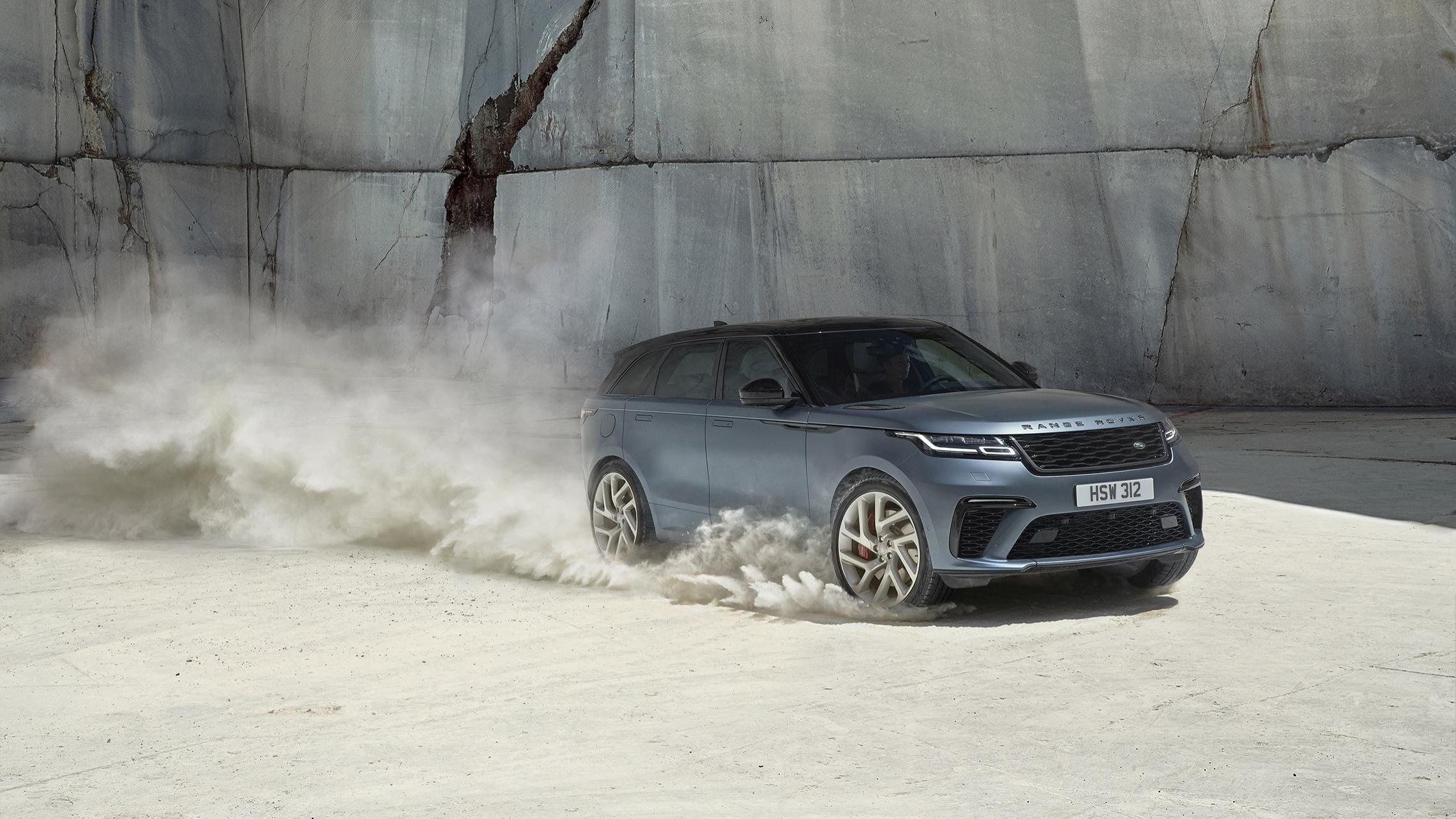 The fastest Range Rover yet: the Velar SVAutobiography Dynamic – Luxury ...