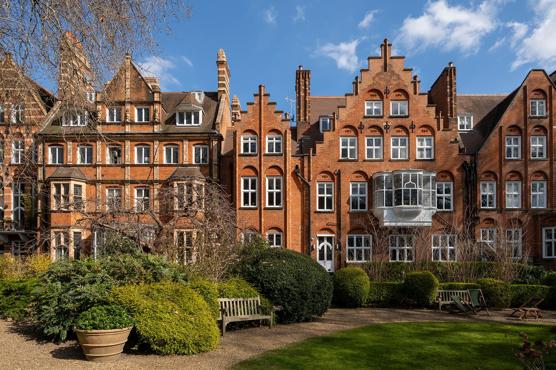 For sale: An architecturally astounding Collingham Gardens home